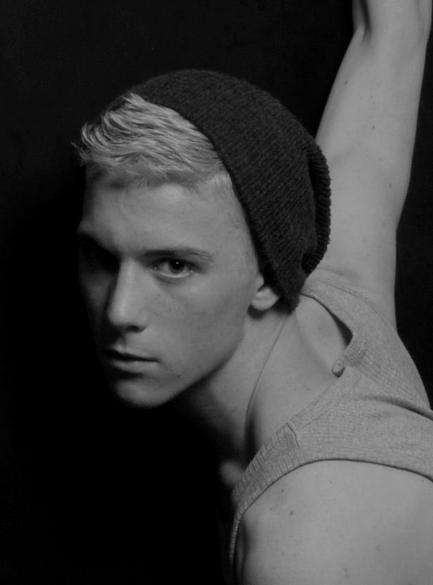 Travis Clausen-Knight - Tavaziva