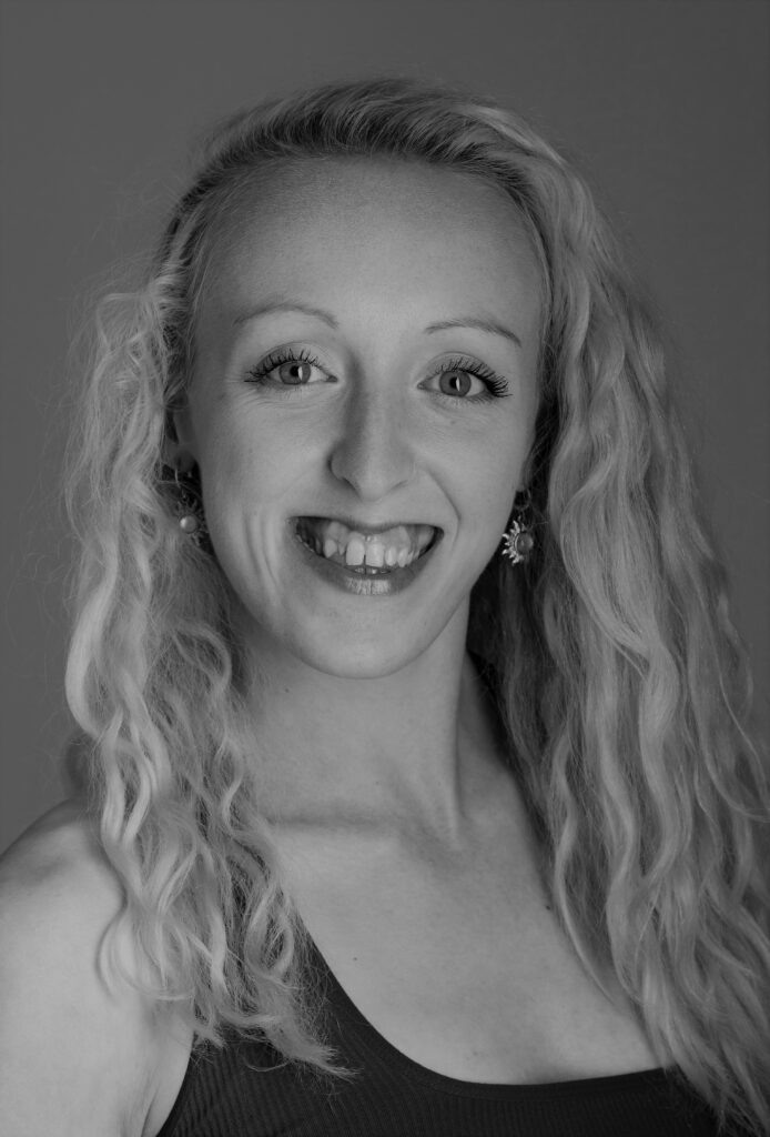 Freya Harris - Tavaziva